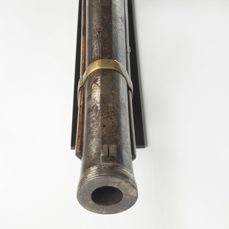 A massive Japanese hand cannon ‘Ozutsu Teppo’ of the Tazuke-Ryu School ...
